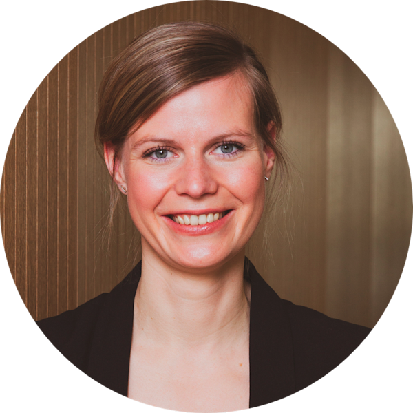 Porträt von Julia Kroh - Tagesspiegel Background