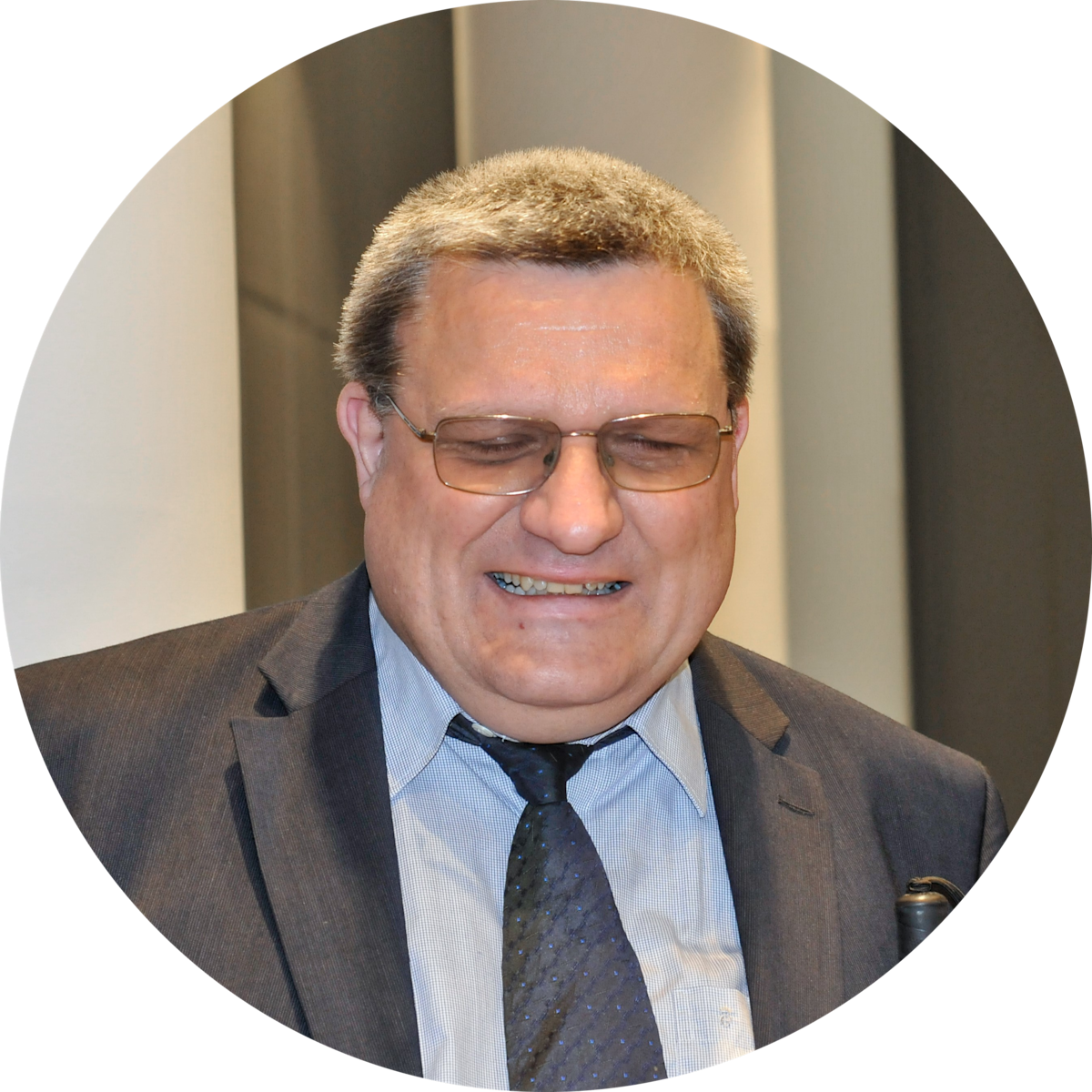 Porträt von Klaus-Peter Wegge - Tagesspiegel Background