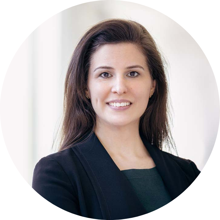 Porträt von Annika Selzer - Tagesspiegel Background