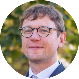 Porträt von Georg Zachmann - Tagesspiegel Background