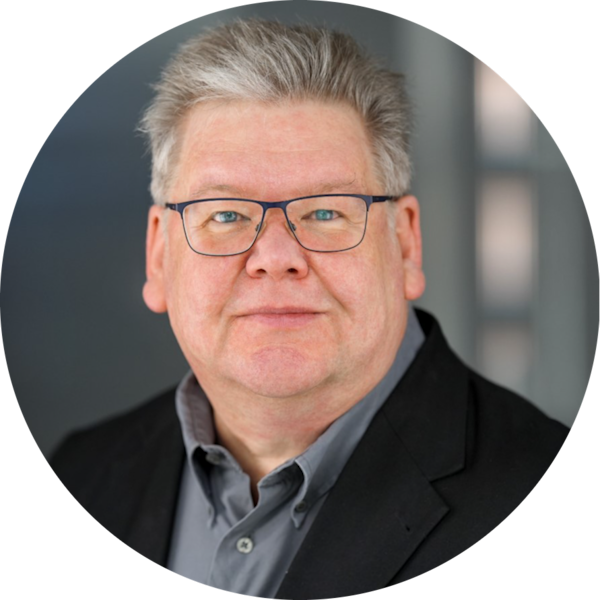 Porträt von Bernd Schütze - Tagesspiegel Background