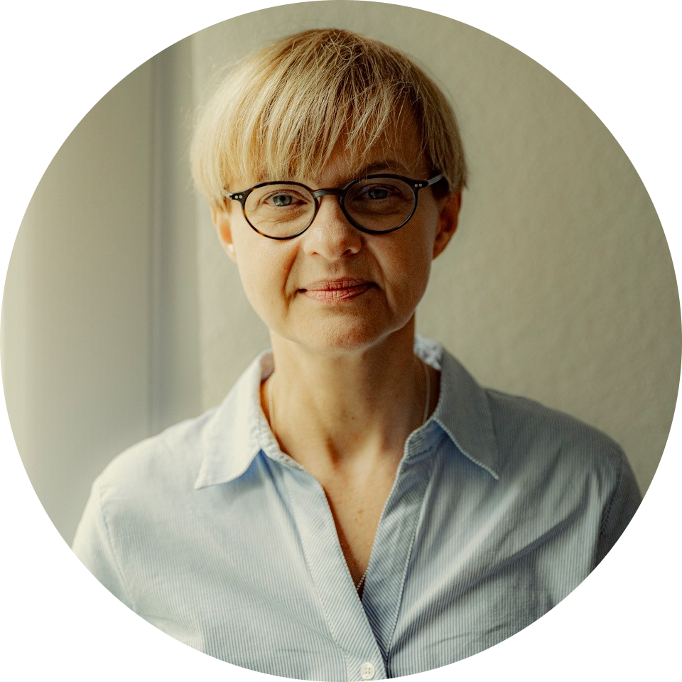 Porträt von Ute Lewitzka - Tagesspiegel Background
