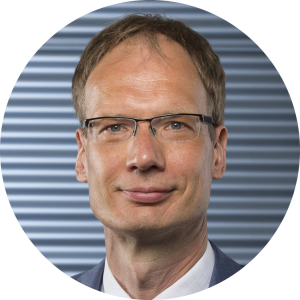 Porträt von Michael Lohscheller - Tagesspiegel Background