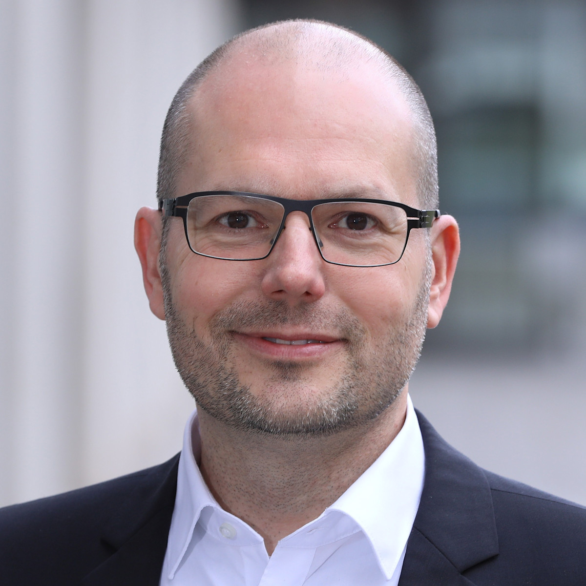 Porträt von Prof. Dr.-Ing. Martin Ruskowski - Tagesspiegel Background