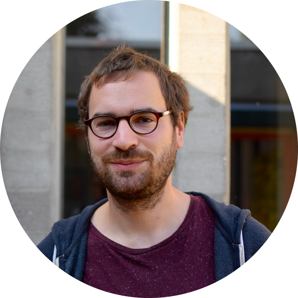 Porträt von Daniel Marcus - Tagesspiegel Background