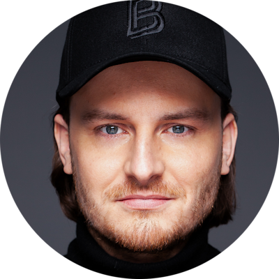 Porträt von Eric Demuth - Tagesspiegel Background