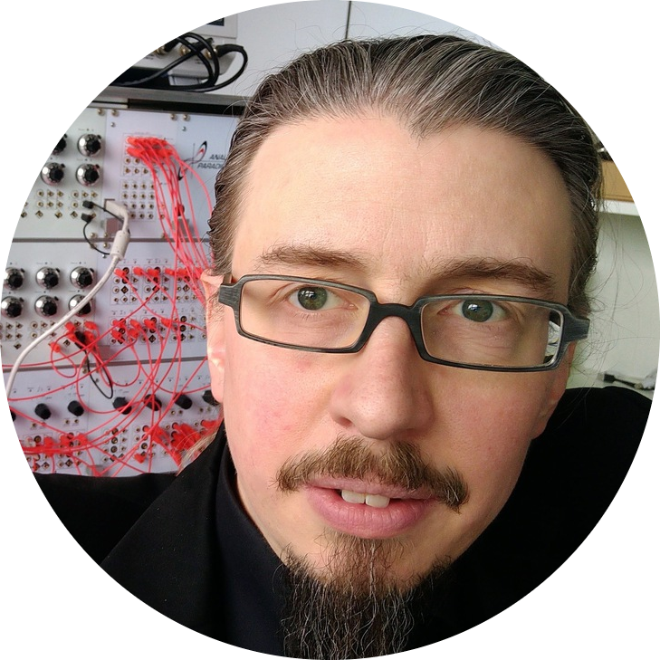 Porträt von Bernd Ulmann - Tagesspiegel Background