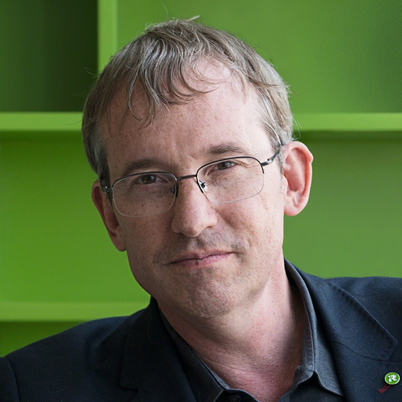 Porträt von Colin Angle - Tagesspiegel Background