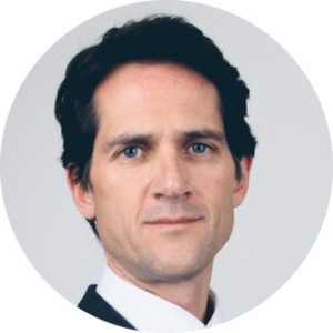 Porträt von Benedikt von Butler - Tagesspiegel Background