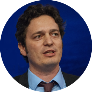 Porträt von Timur Gül - Tagesspiegel Background