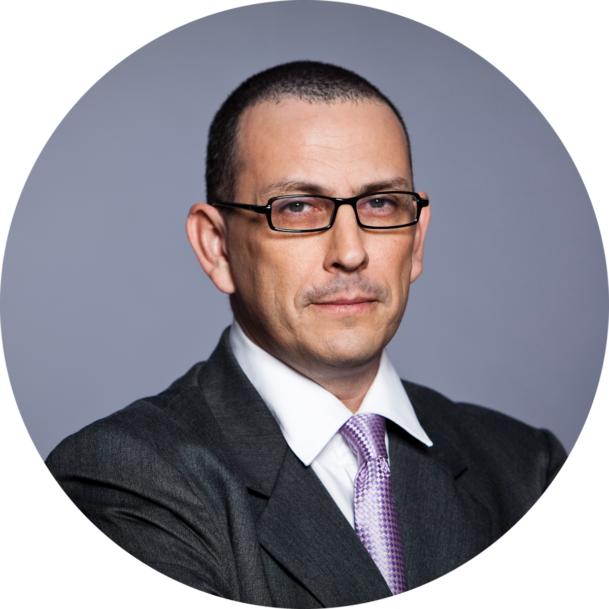 Porträt von Moty Cristal - Tagesspiegel Background