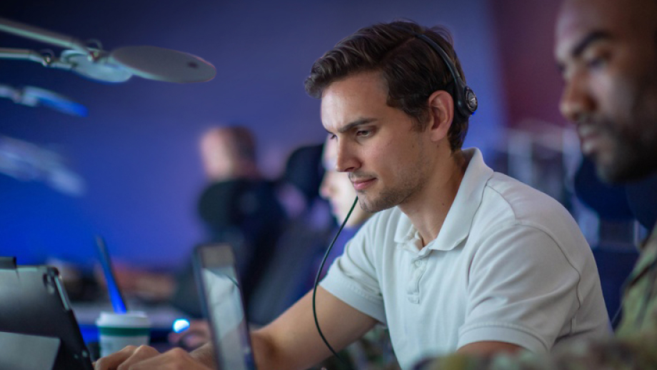 Contracting Career | U.S.Space Force | Apply Now