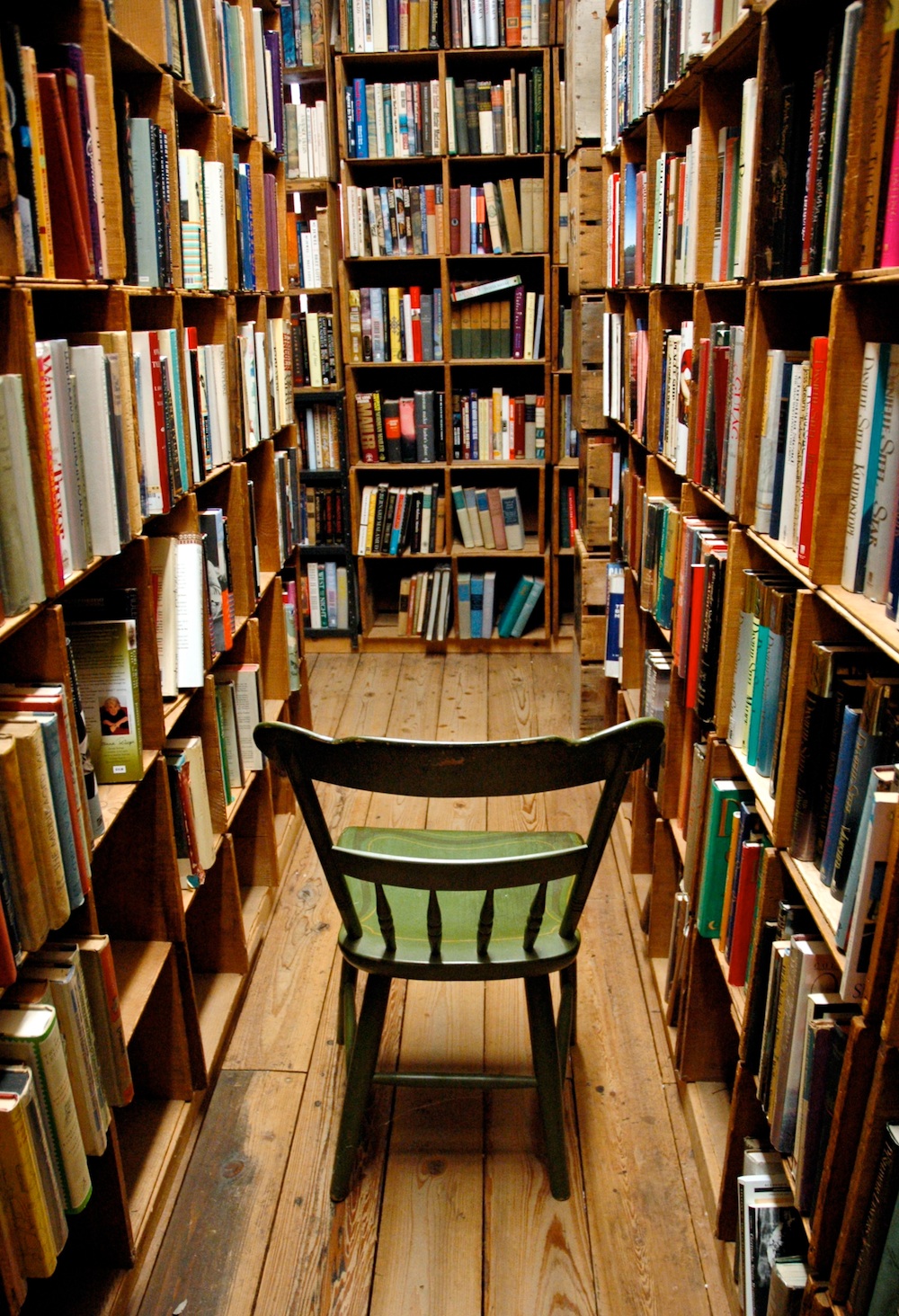 The Bookstore of Love | Purple Clover