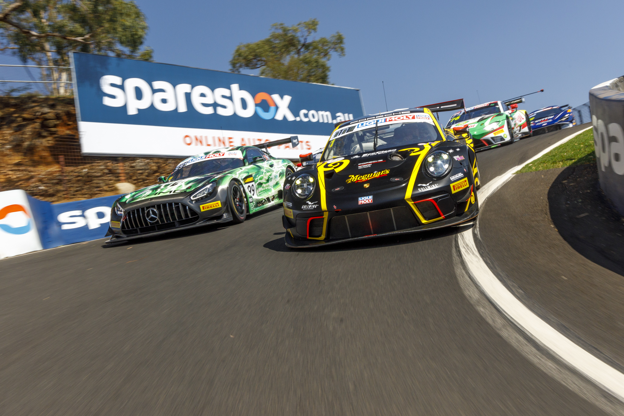 Bathurst city centre filled with stunning 12-Hour field | Bathurst 12 Hour