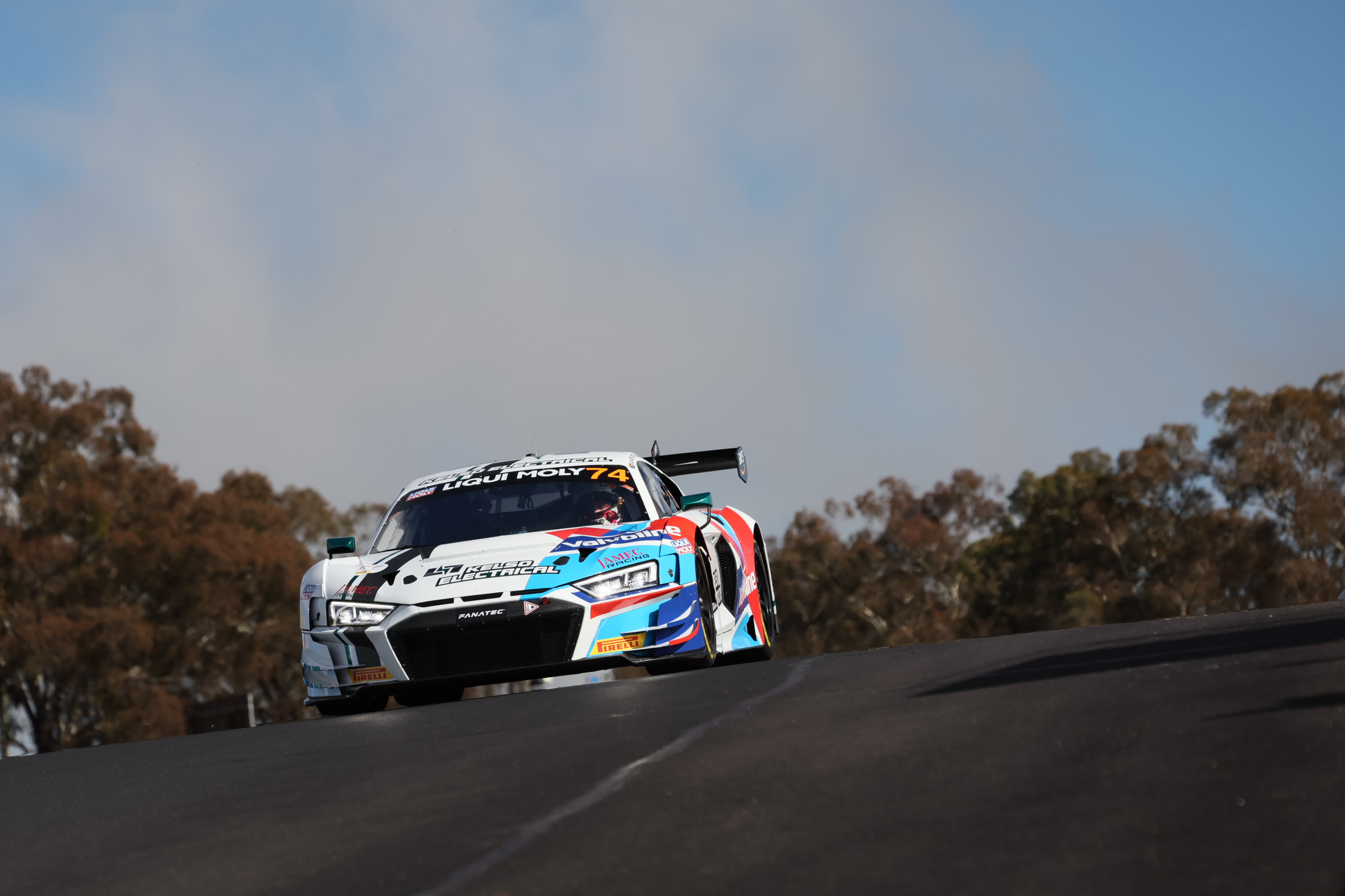 Audi paces morning Bathurst practice | Bathurst 12 Hour