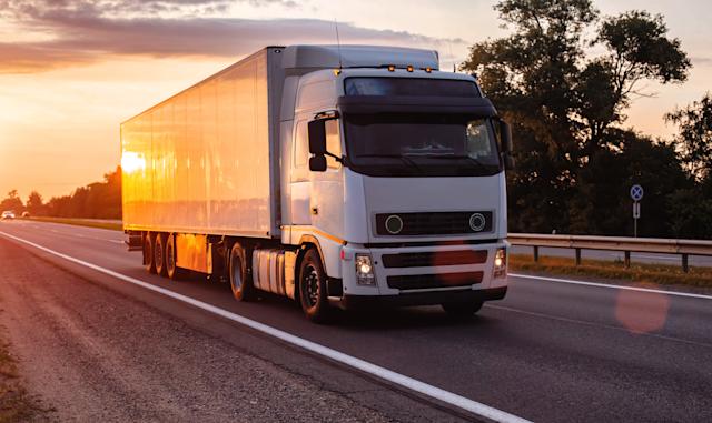 Left Lane Laws by State | Expertise.com