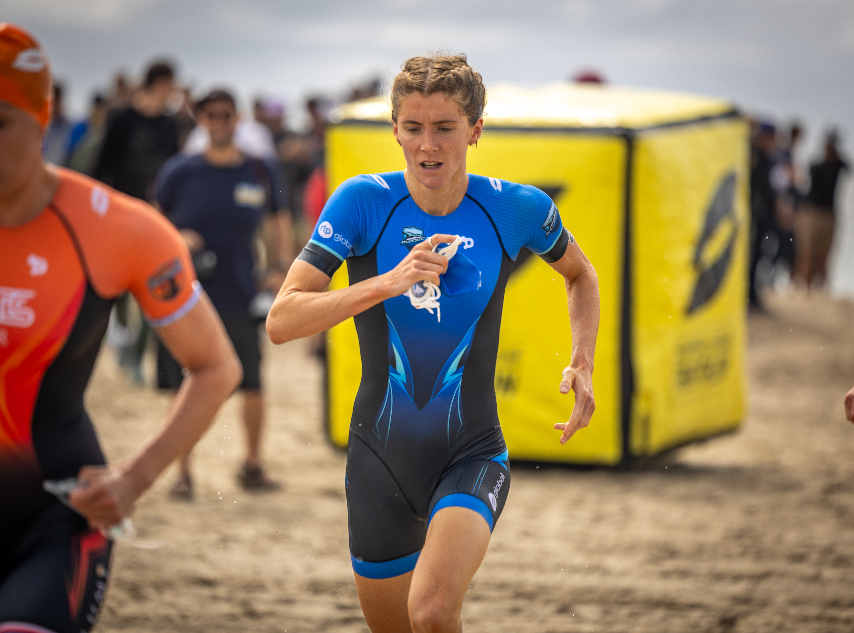 Beth Potter vs Cassandre Beuagrand | Athletes To Watch At Supertri E 2024
