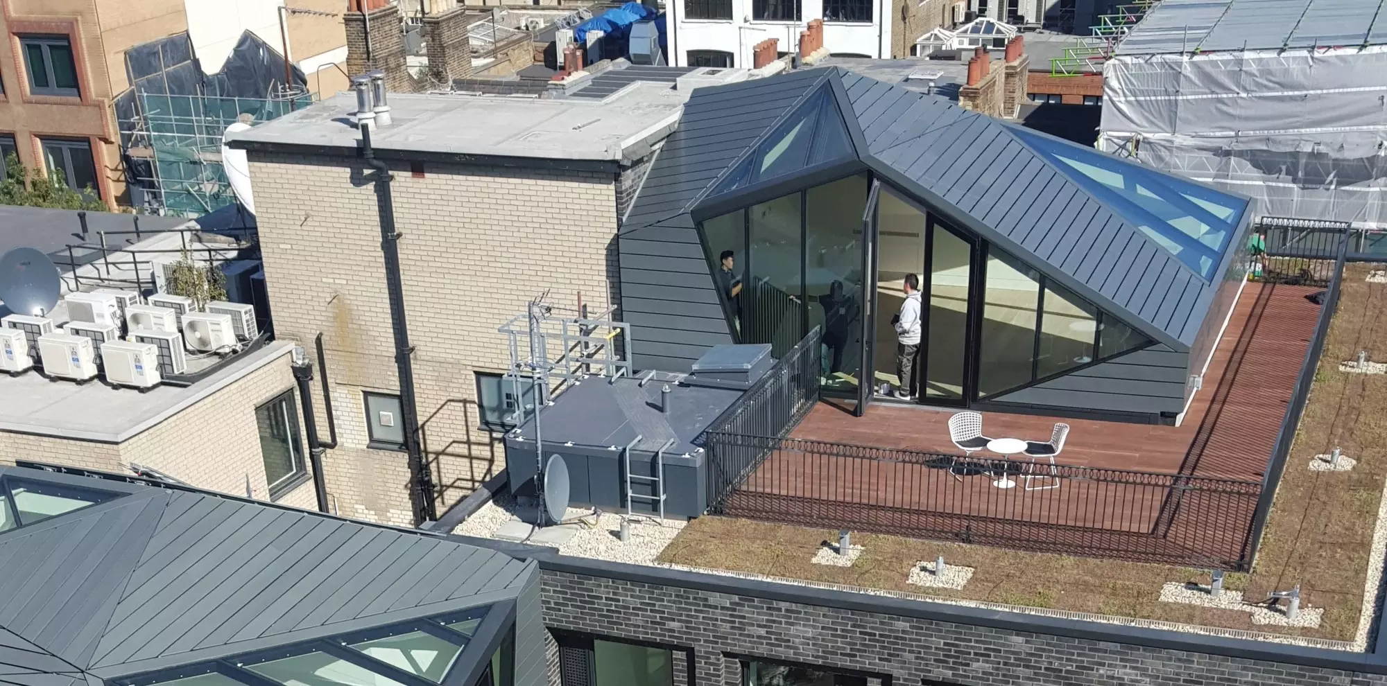 Flat roof systems | Our solutions | BMI Group