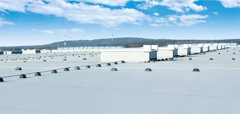Flat roof systems | Our solutions | BMI Group