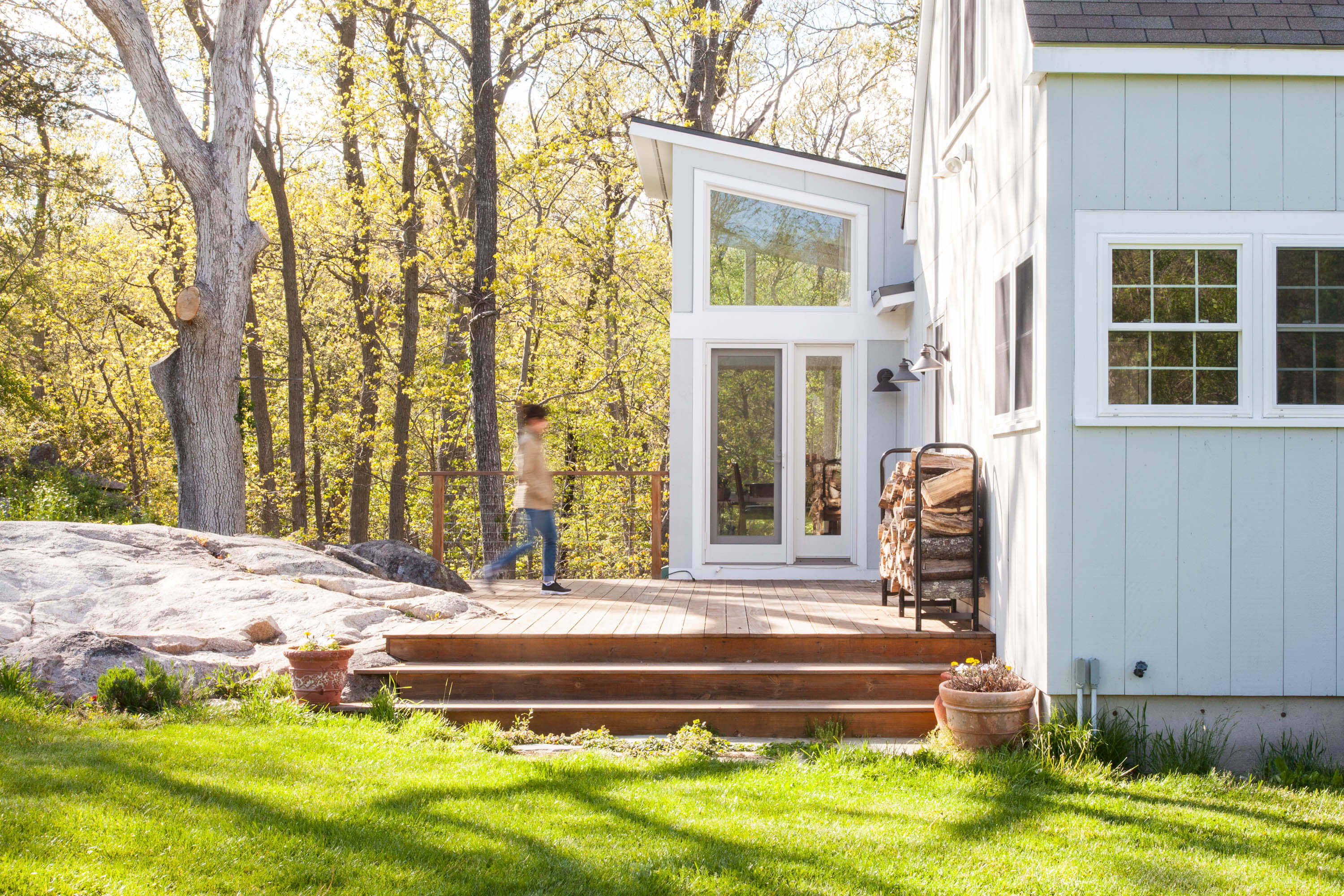 Jerusalem Road House | Basicspace