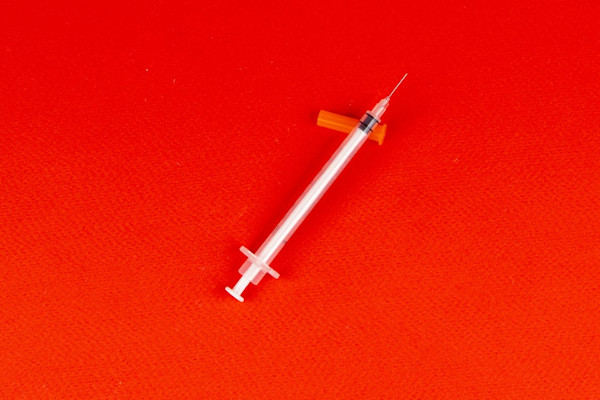 ‘Needle’ Spiking in UK Clubs — Epidemic or Hoax? | Lotus Eaters