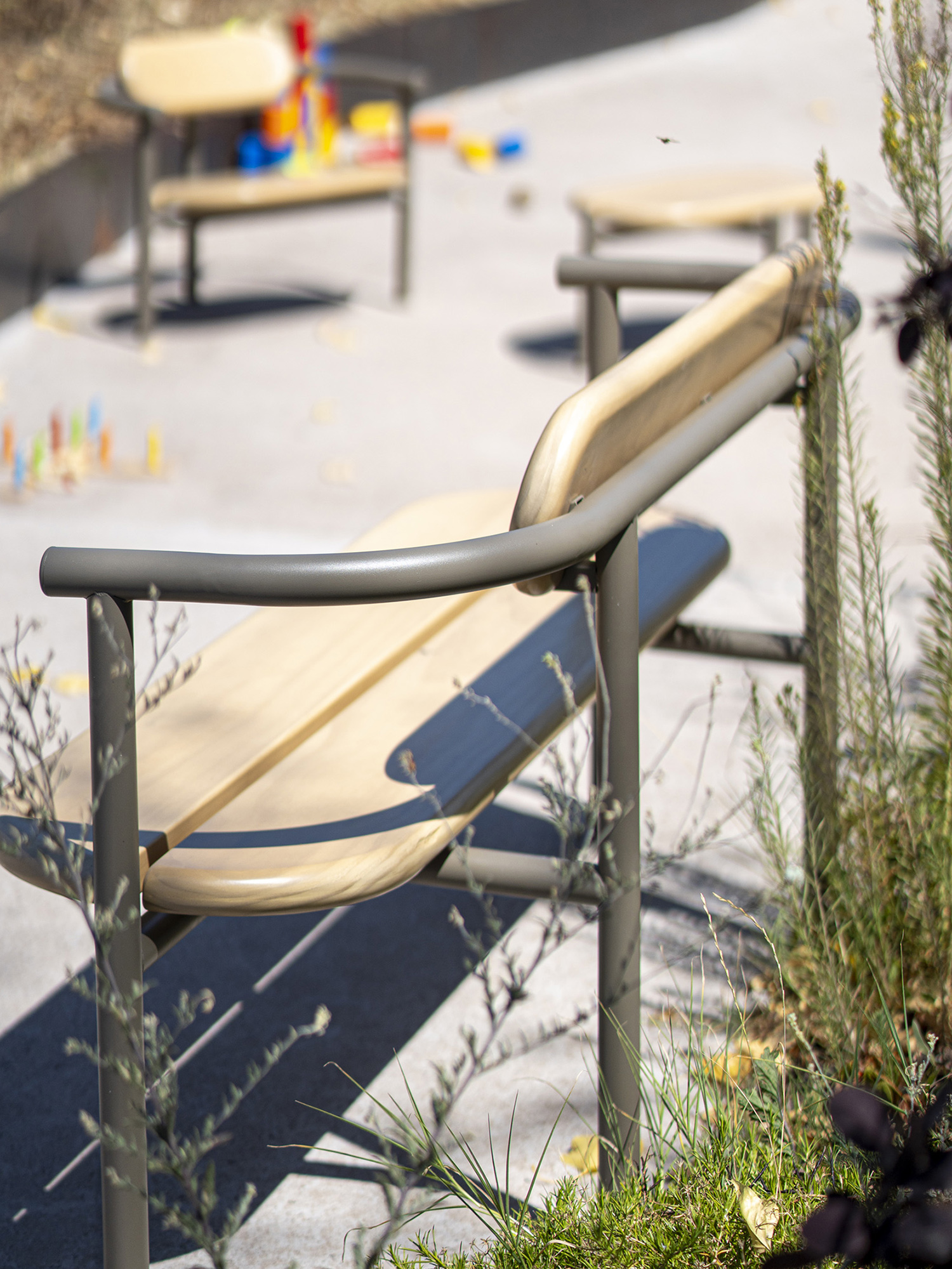 Backrest bench | Aubrilam