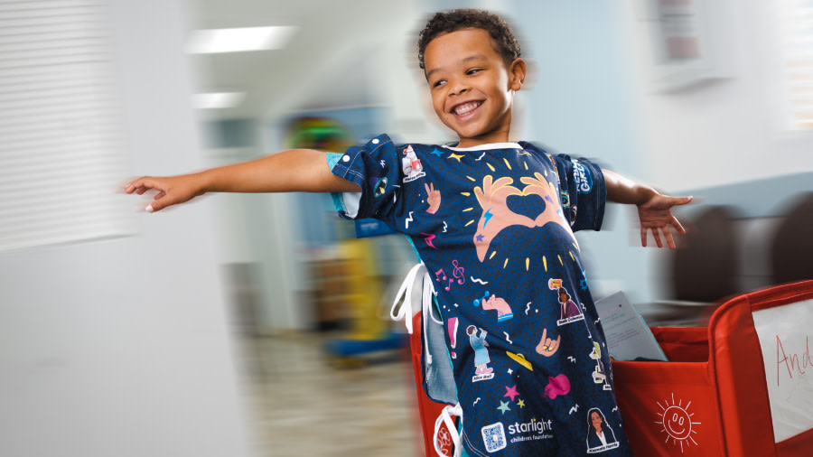 4 Ways the Power of Play Spurs Hospitalized Kids' Healing and Growth ...