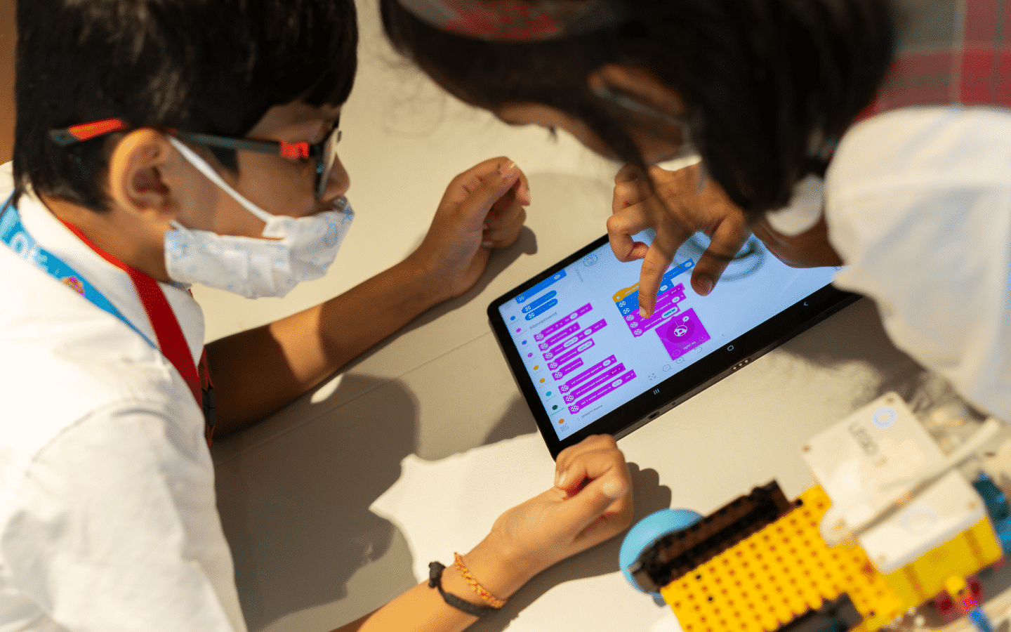 Build Robotics at Alif from Scratch with Expo Schools Programme - Expo ...
