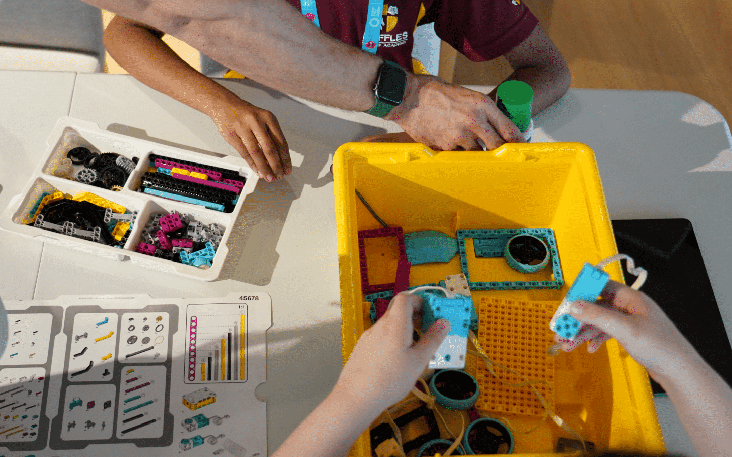 Build Robotics at Alif from Scratch with Expo Schools Programme - Expo ...