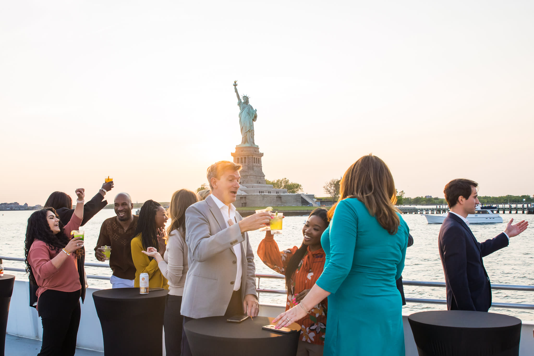 Private Boat Charters & Event Rentals in NYC | Circle Line Cruises