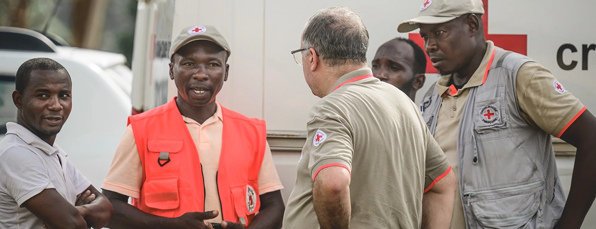 Mayotte 2 mois après Chido : anticiper les crises futures | Croix-Rouge ...