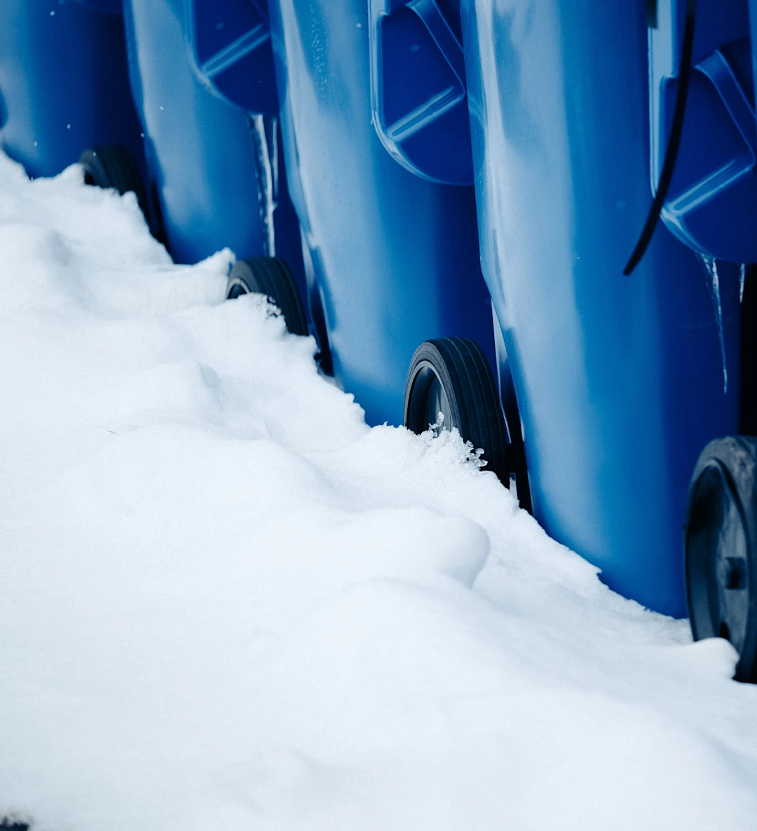 Carts and Wheeled Bins | Smooth, reliable waste collection | IPL Schoeller