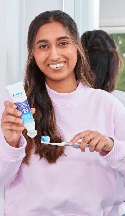 Toothpaste, Mouthwash, 3D Whitestrips, Oral Care Tips | Crest CA