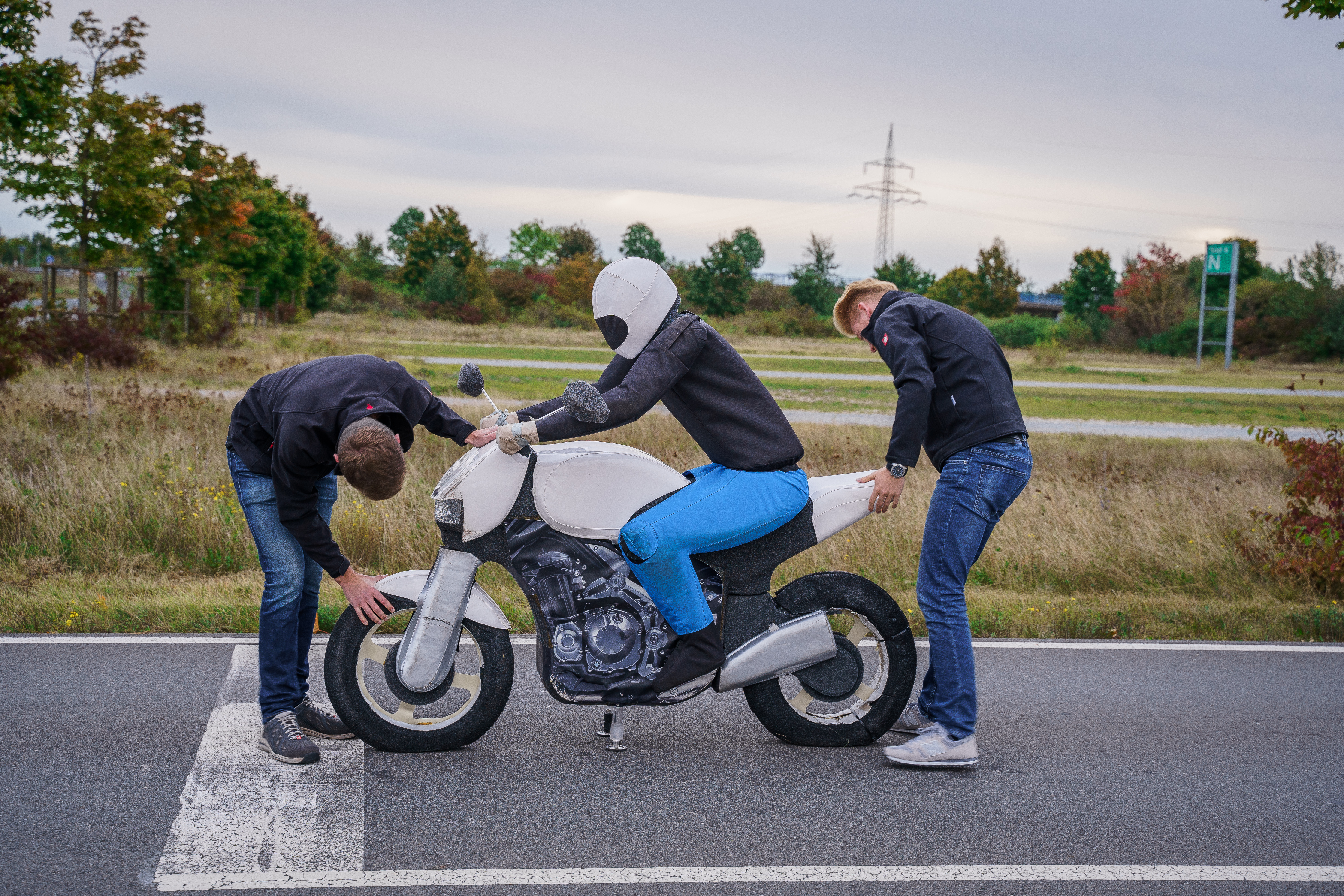 Automotive Maintenance & Test Technician - Karriere bei ES-Tec