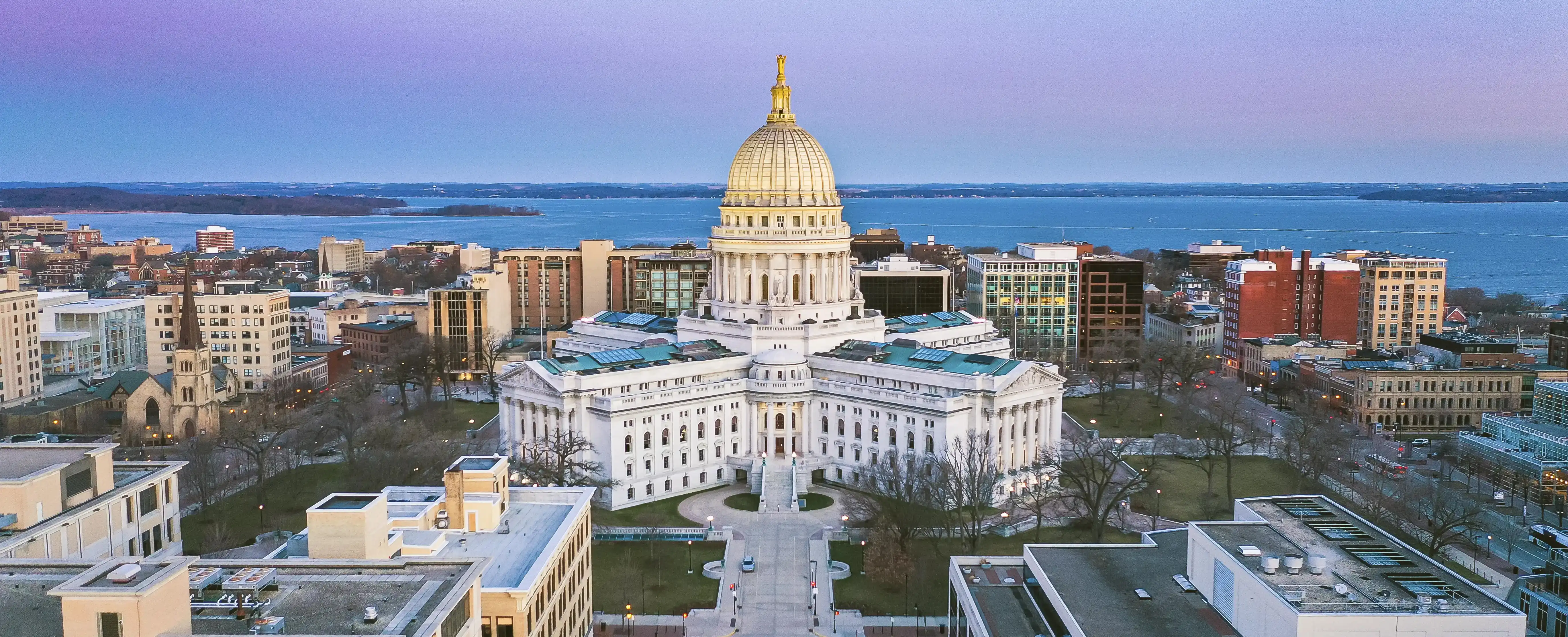 Court Reporters Madison, Wisconsin | NAEGELI Deposition & Trial