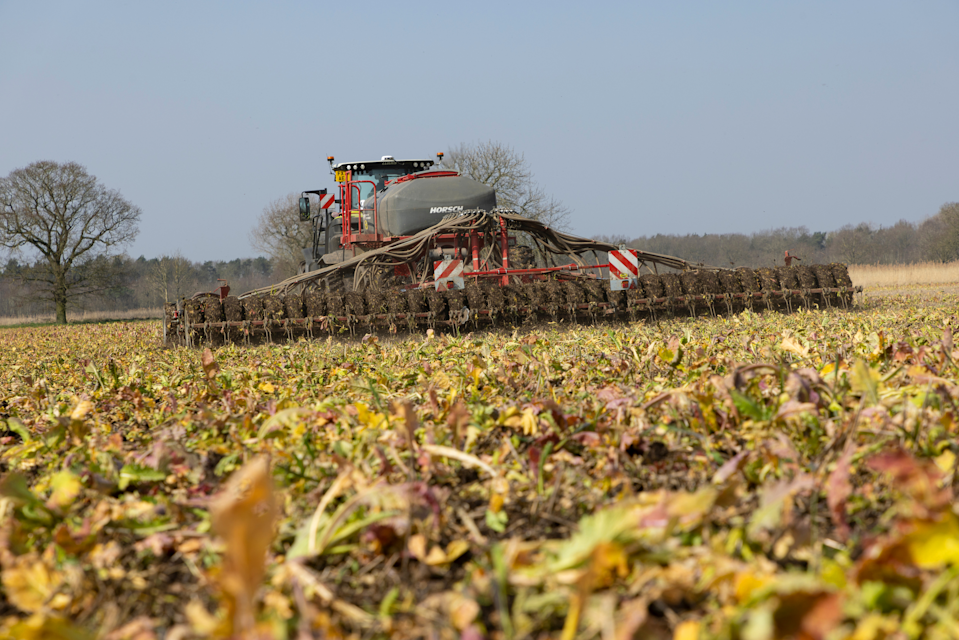 Top Sprayer Tips: Best practice advice for spraying off overwintered ...