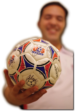 Bryan Esmaili-Doki - Kickin' Up Collector Interest in Soccer Cards