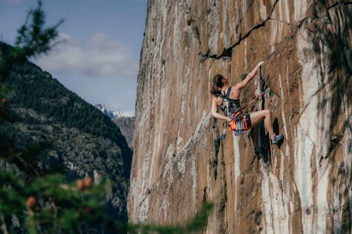 Climbing Slings & Runners: What you need to know | Mammut