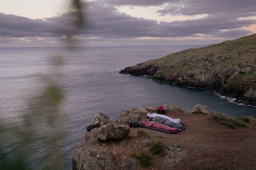 Cold Weather Sleeping Bag - A Buyer's Guide | Mammut