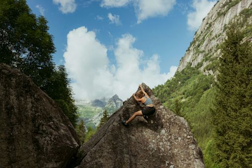 Bouldering difficulty scales explained » climber's guide | Mammut