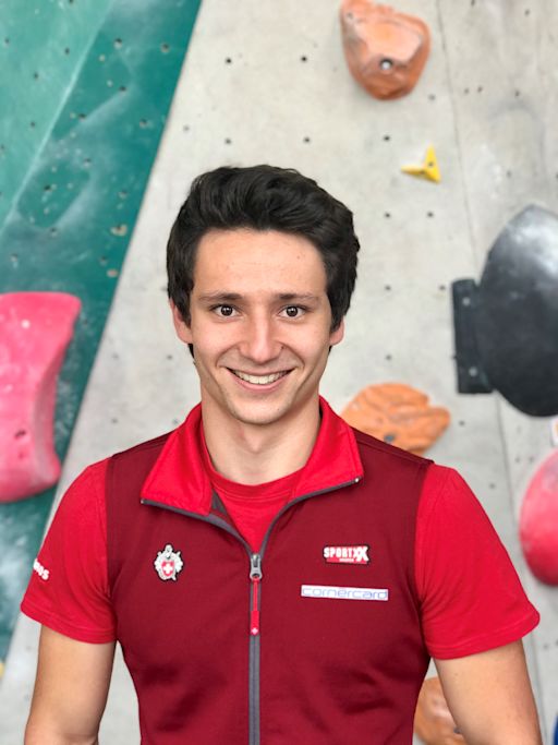 Sascha Lehmann | Mammut