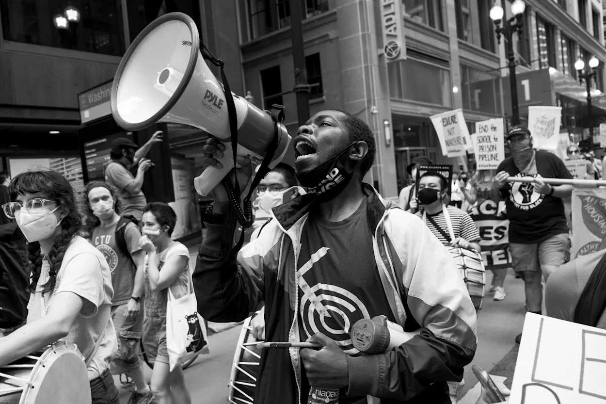 The creative brief – behind the lens: Mateo Zapata | The Obama Foundation
