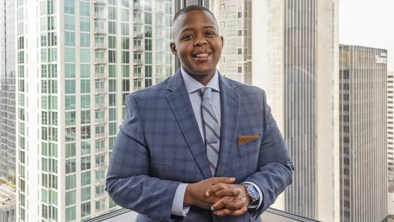 Ashlee Davis - Obama alum leading with PRIDE | The Obama Foundation