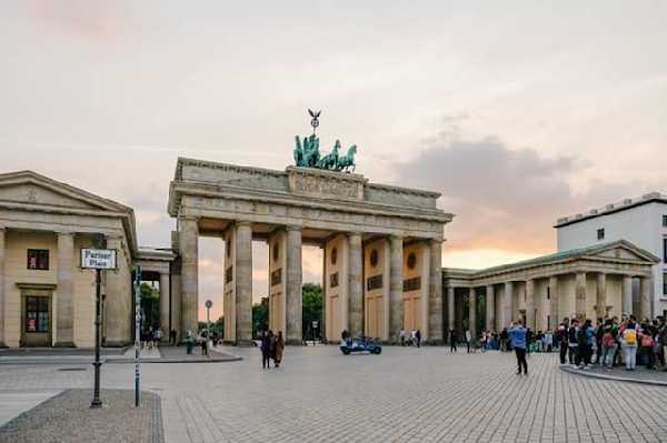 Paket In Deutschland Versenden Packlink paket-in-deutschland-versenden-packlink
