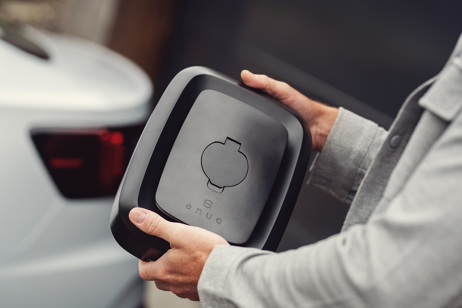Enua elbillader - fleksibel og smart lading for anlegg og bolig