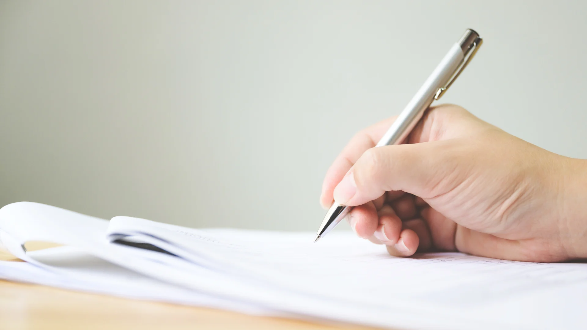 Promissory Note vs. Loan Agreement: When to Use Each One?