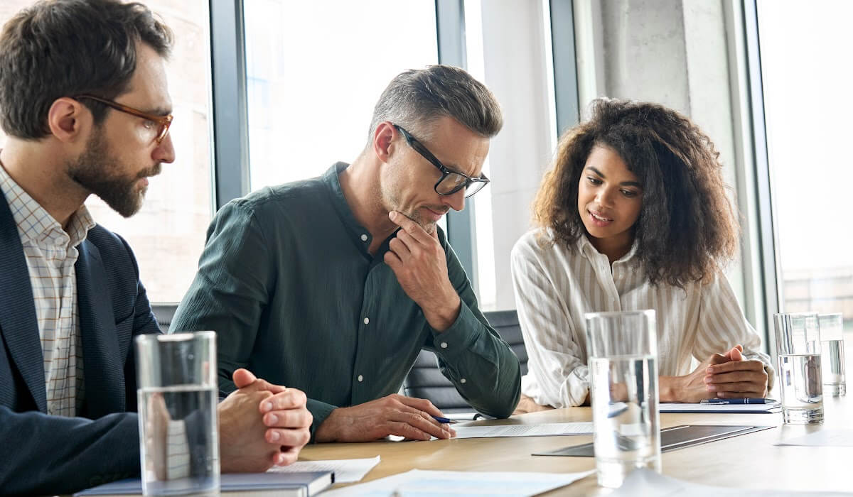 How to Deliver CSRD Compliant Own Workforce Reporting | Visier