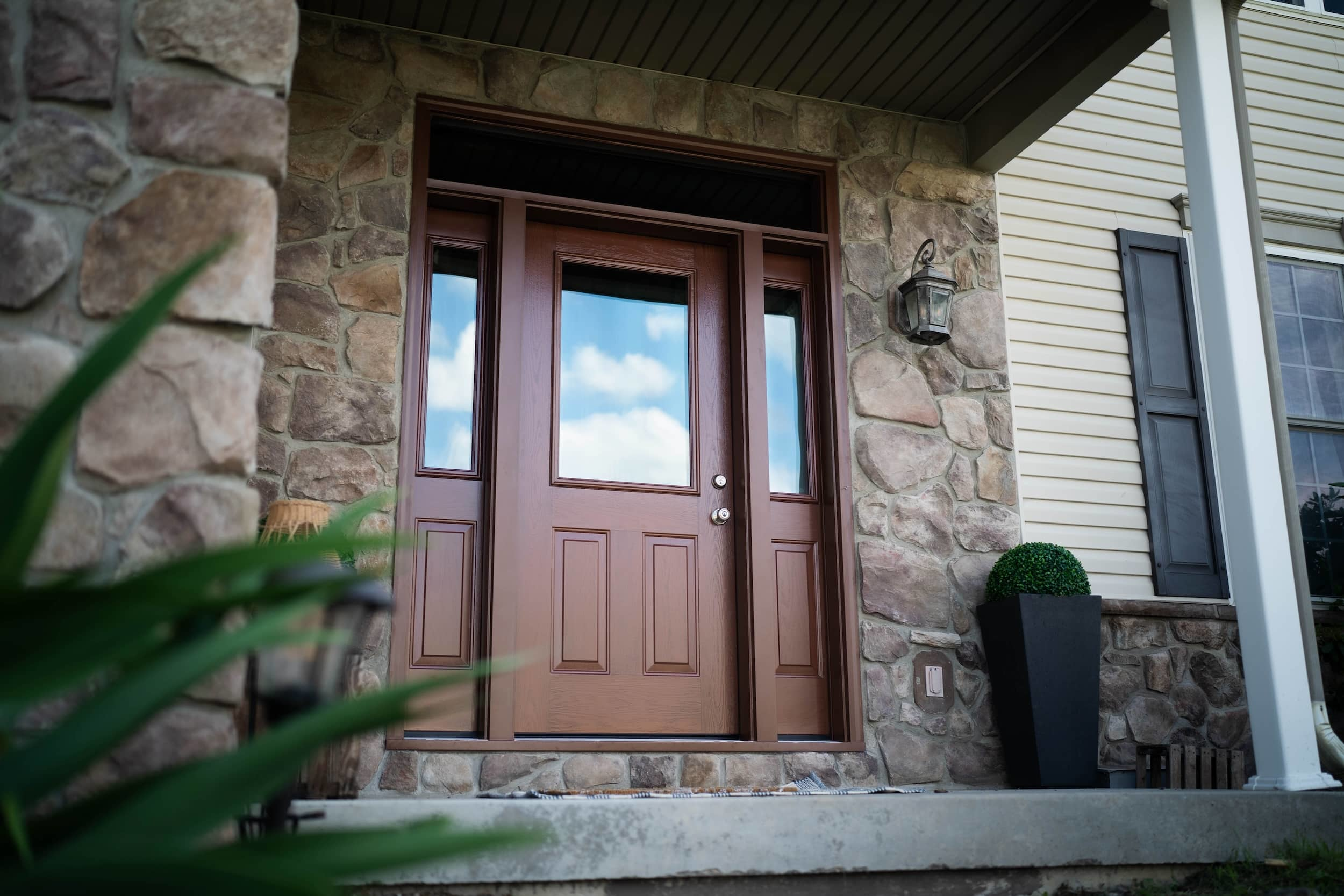 9 Modern Front Door Ideas to Boost Curb Appeal
