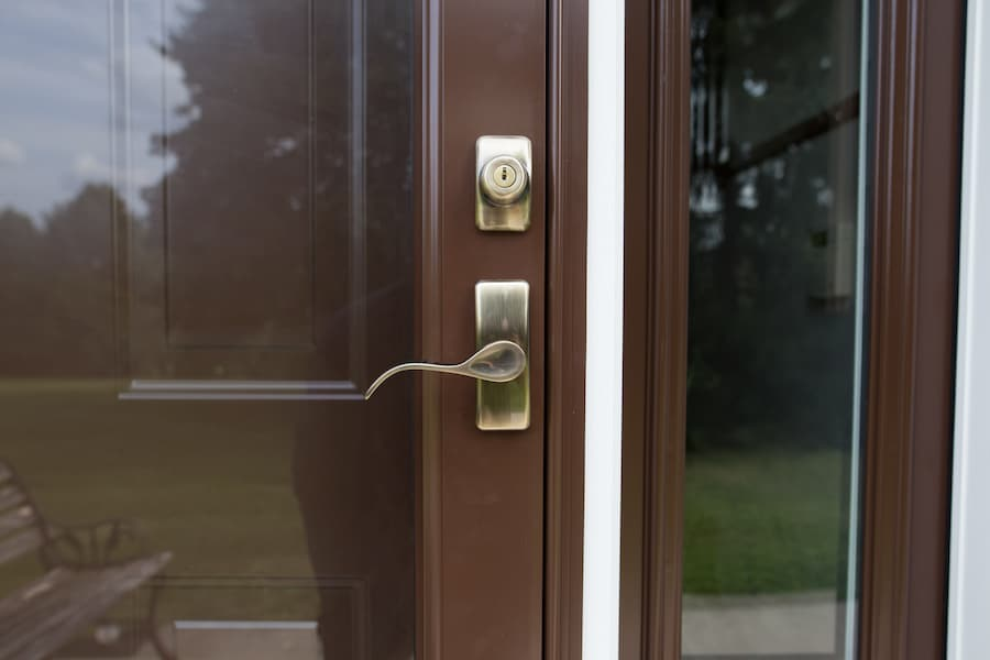 Why Homeowners Should Consider Storm Doors