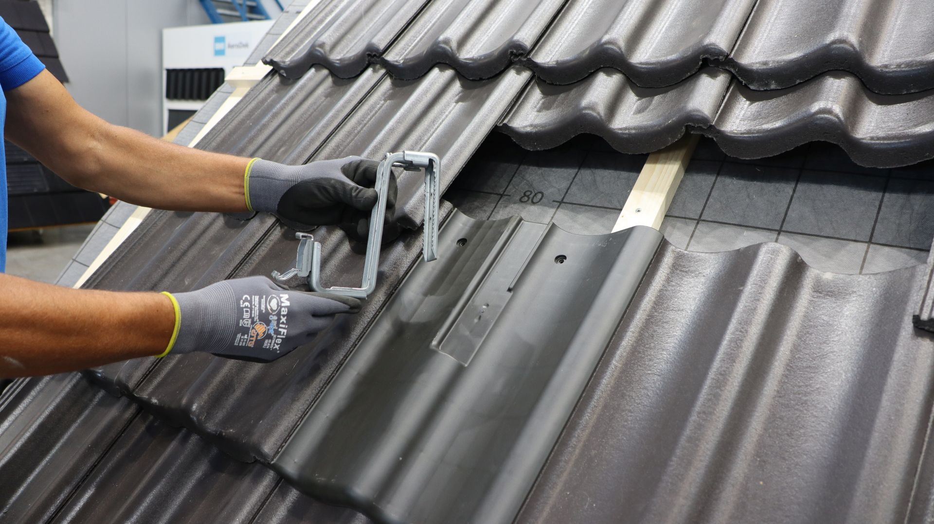 Bevestiging van zonnepanelen zonder slijpen | BMI Nederland